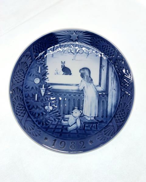 Piatto collezione copenhagen 1982 - Mercatino di Tradate - Lo spazio ...